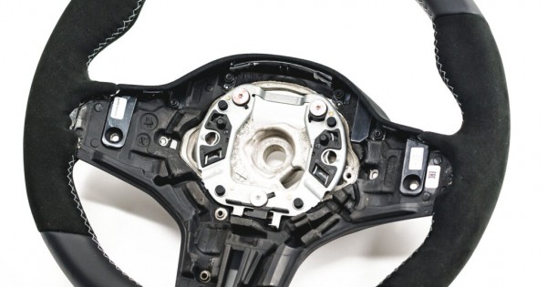 M-performance steering wheel