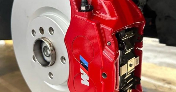 Genuine M Sport brake kit Front with red calipers FOR BMW iX1/ iX2 ...